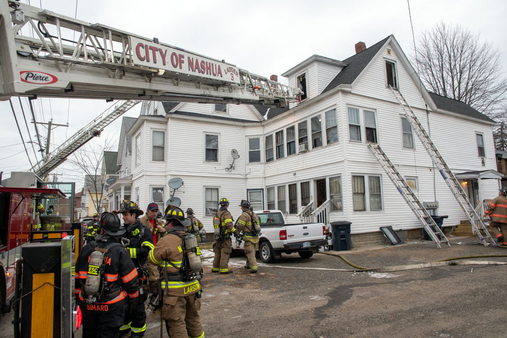 Two apartments damaged in Friday morning fire in large Lake Street ...